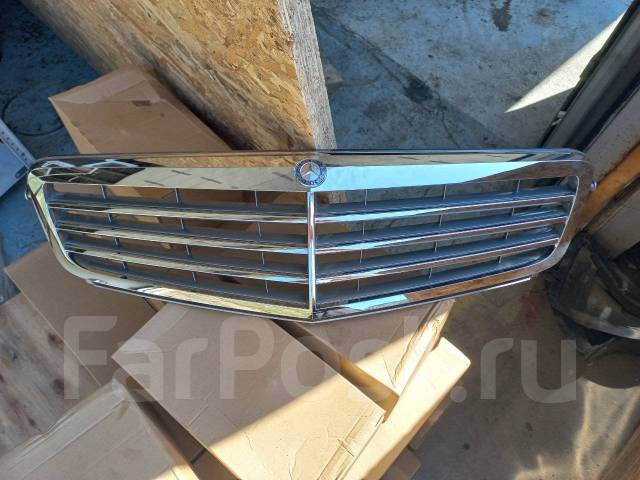 Решётка радиатора w204 купить во Владивостоке по цене: 5 000₽ — частное ...