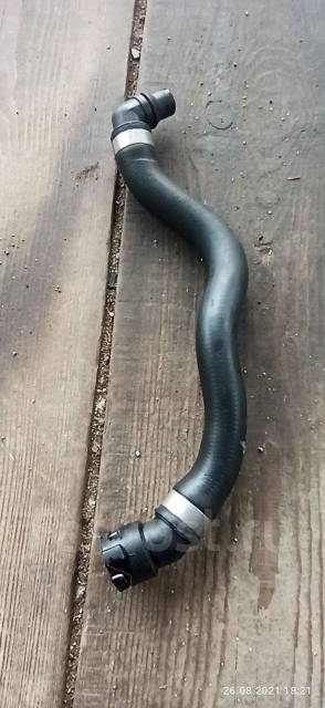 Патрубок системы охлаждения Mercedes W211 A2118300496 A2118300396 ...