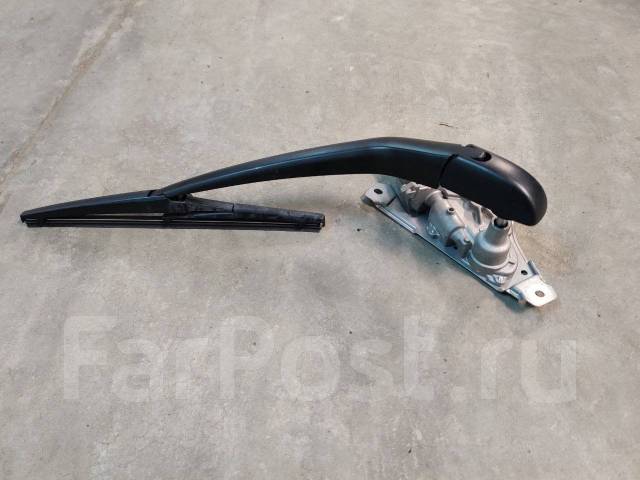 Дворник 5-й двери, моторчик заднего дворника Toyota Tank M900A в сборе ...