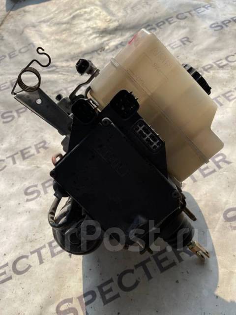 Главный тормозной цилиндр Toyota Land Cruiser 2001 4705060012 100 2UZ ...