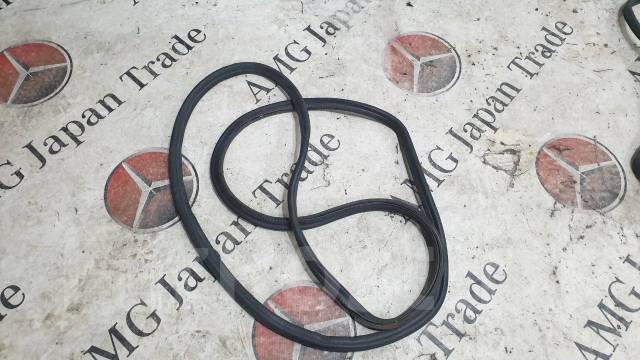 Уплотнитель крышки багажника Mercedes-Benz W140 S купить в Находке по ...