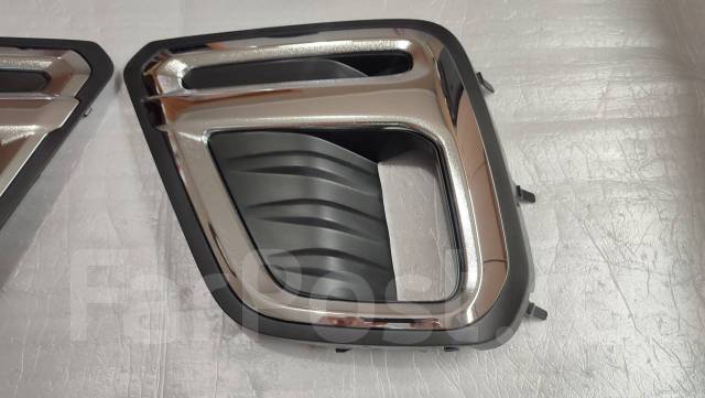 Рамки туманок (накладка противотуманной фары) Subaru Forester SK9, SKE ...