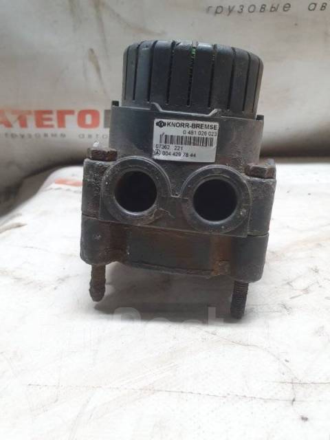 Ускорительный клапан Mercedes-Benz Atego 0044297844 купить в Москве по ...