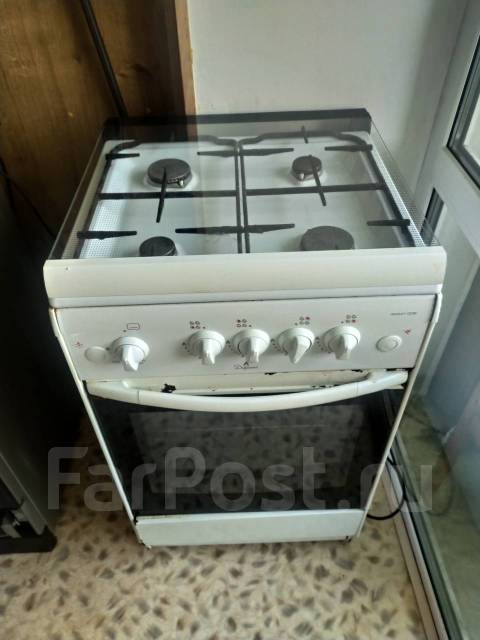 Продам газовую плиту - Кухонные печи и вытяжки в Хабаровске