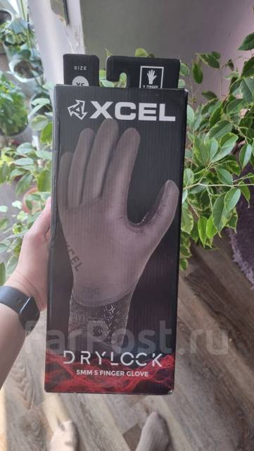 Продам гидроперчатки XCEL Drylock 5MM Texture SKIN 5 Finger Glove ...