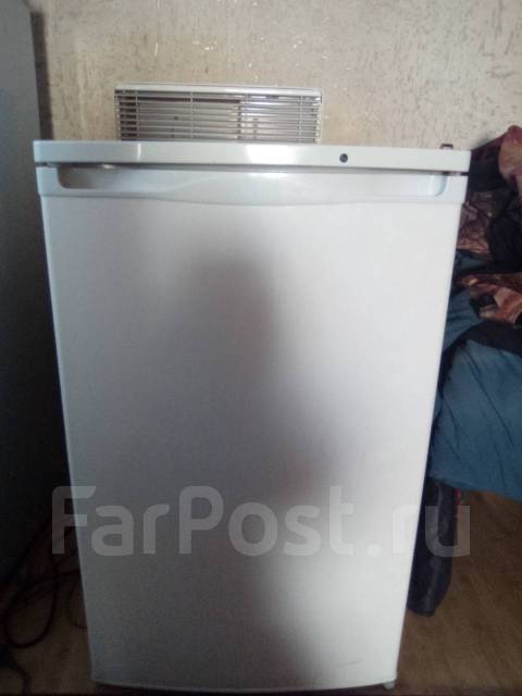 Продам морозильную камеру, б/у, в наличии. Цена: 10 000₽ в Находке