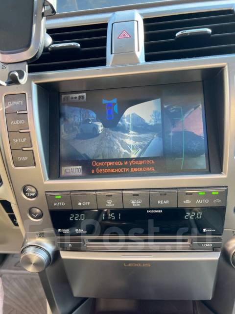Камера переднего вида на Toyota Land cruiser 200, lx570, Prado 150 ...