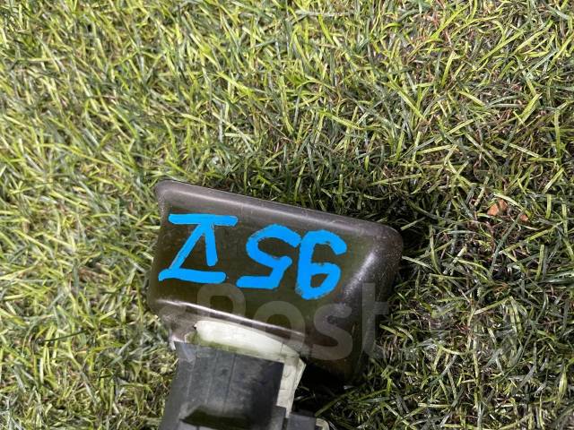 Прикуриватель перед в сборе Land Cruiser Prado KZJ95 162000km купить во ...