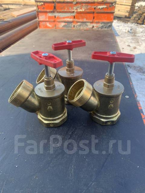 Клапан пожарный кран Ду-50 угловой 125 гр латунный муфта/цапка, новый ...