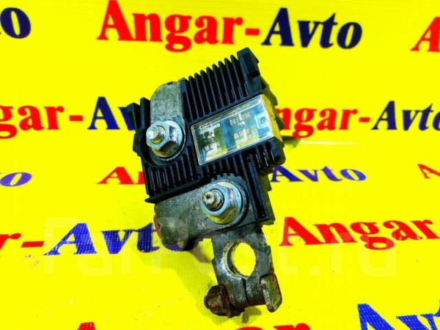 Клемма аккумулятора плюсовая Toyota Corolla Axio 8262052070 NZE161 ...