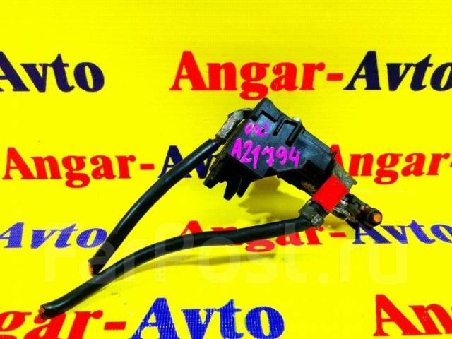 Клемма аккумулятора плюсовая Toyota Corolla Axio 8262052070 NZE161 ...