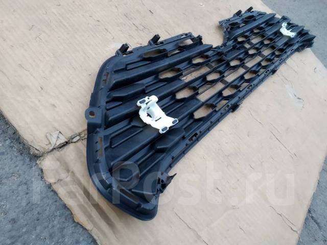 Решетка радиатора Toyota Rav4 2018+ Оригинал. Япония купить во ...