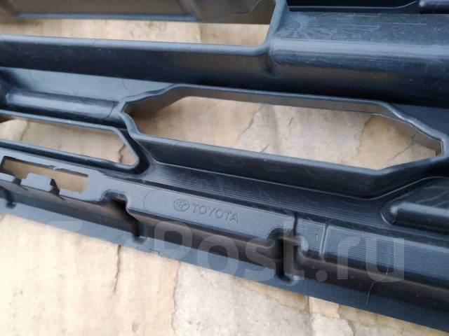 Решетка радиатора Toyota Rav4 2018+ Оригинал. Япония купить во ...