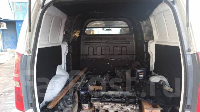 Решетка в бампер центральная Hyundai H1/Grand Starex 865804H000 ...