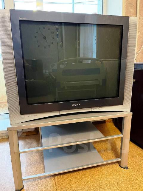 Телевизор SONY Trinitron 34 дюйма со стойкой - Телевизоры во Владивостоке