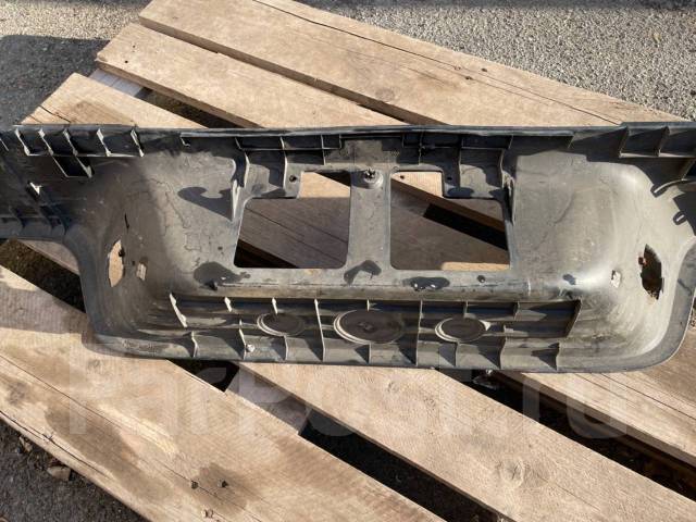 Накладка на бампер Toyota Tundra 2007-2013 купить во Владивостоке по ...