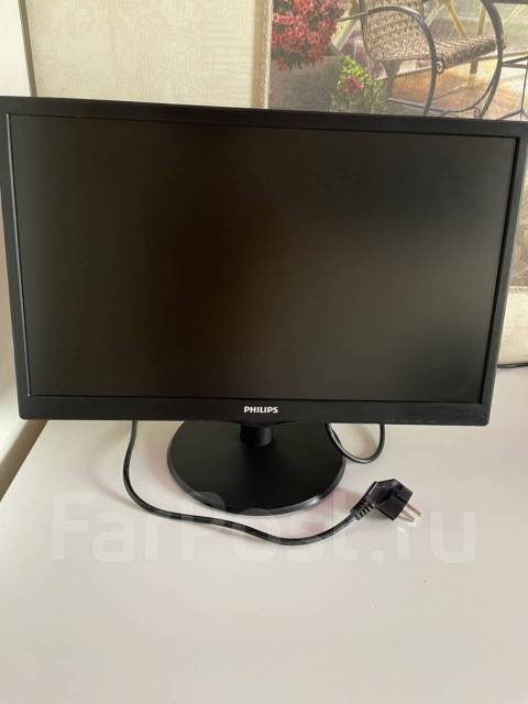 Монитор Philips 223V5LHSB2/00, 21.5", TN, 1920x1080 (Full HD), б/у, в ...