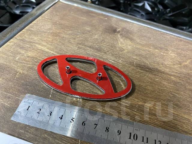 Шильдик пластиковый Hyundai 98x50 мм, хром, HW-002 купить в ...
