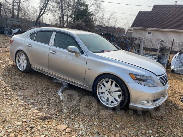 Эмблема решетки радиатора под радар Lexus LS460 53141-30040 купить в ...