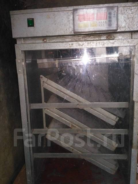 Продам инкубатор на 240 яиц автоматический профессиональный ...