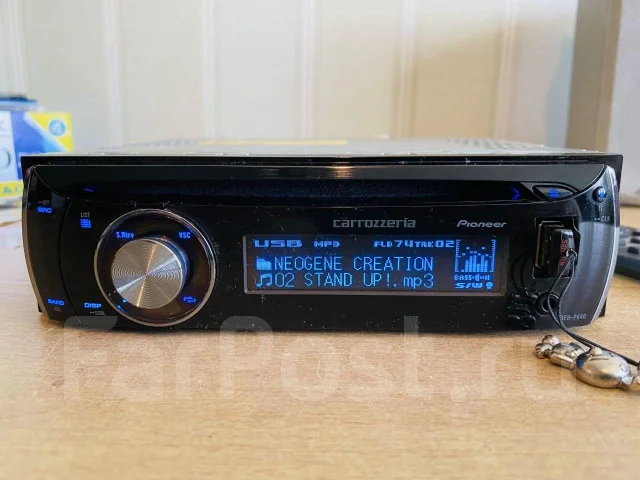 Pioneer Carrozzeria DEH-P640 USB, AUX, iPod, AM/FM, MP3, AAC, 1 DIN ...
