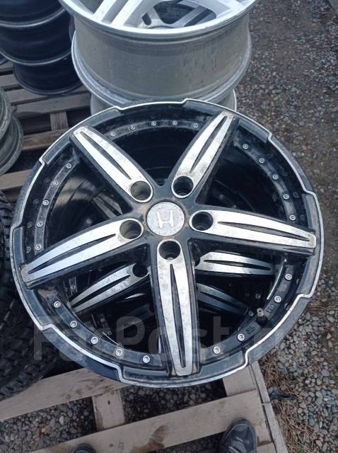 Диски хонда, цена: 17 999₽, 17", 1 шт, 5x114.3, 6,00 кг. 64,1 мм. 4 шт ...