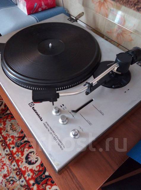 Виниловый проигрыватель Radiotehnika ЭП-101 стерео с аккустикой ...