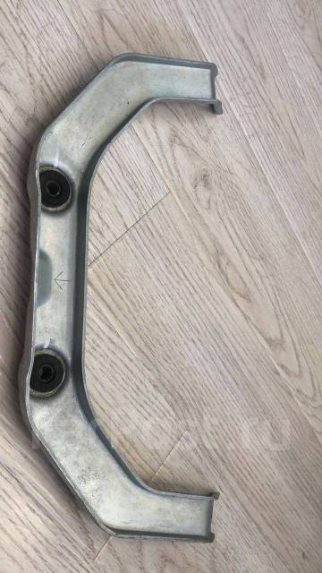 Кронштейн крепления выхлопной системы Nissan 20711-AF400 купить во ...