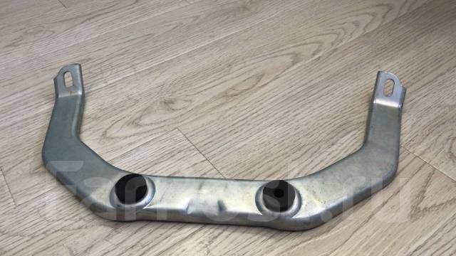 Кронштейн крепления выхлопной системы Nissan 20711-AF400 купить во ...