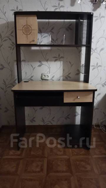 Компьютерный, ученический стол - Мебель во Владивостоке