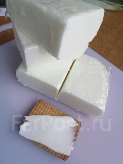 Продам козье молоко и продукты из козьего молока, в наличии. Цена: 180 ...