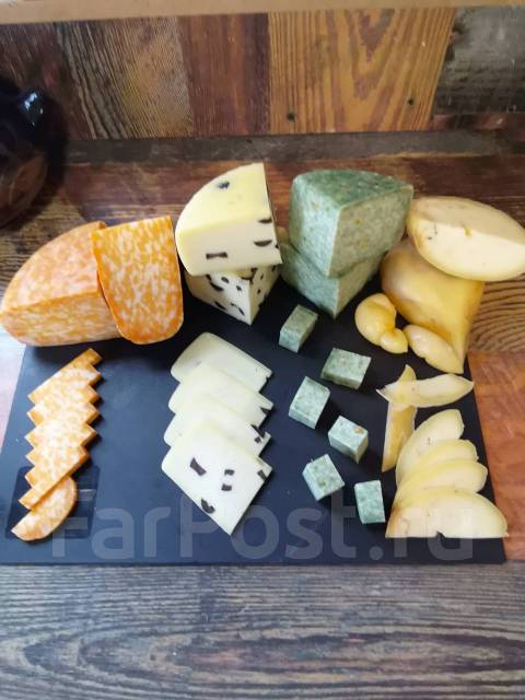 Продам козье молоко и продукты из козьего молока, в наличии. Цена: 180 ...