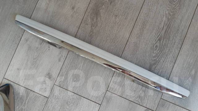 Накладка на дверь багажника купить во Владивостоке по цене: 1 200 ...