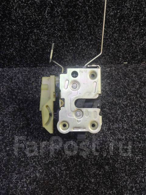 Замок двери передней левой Renault Duster Renault Sandero Stepway ...