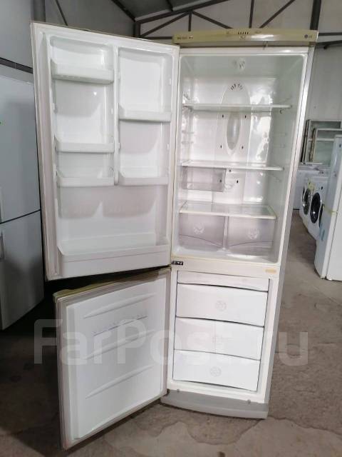 Продам холодильник Лж - Холодильники и морозильники в Уссурийске