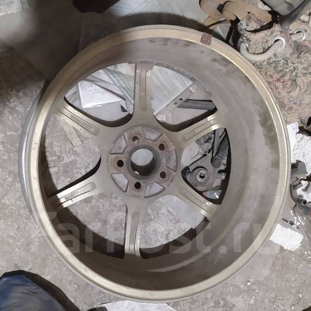 Advan RG2, 18", 1 шт, Ширина диска 8.0" Вылет (ET) 40 мм. 5x100, литые ...