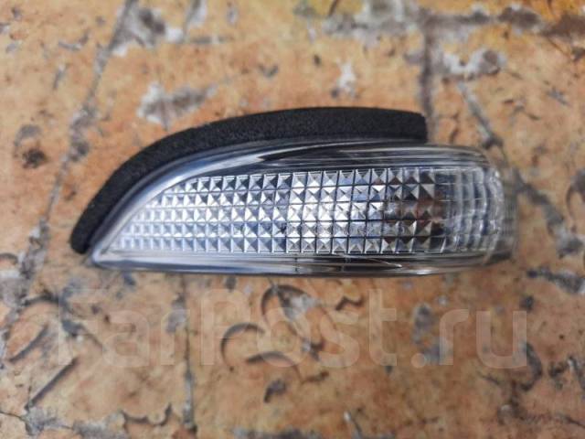 Повторитель поворота в зеркало Toyota Aqua 8174052050 NHP10, левый ...