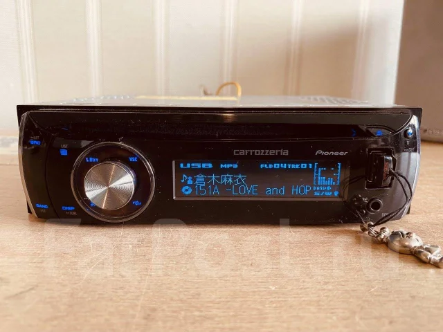 Pioneer Carrozzeria DEH-P640 USB, AUX, iPod, AM/FM, MP3, AAC, 1 DIN ...