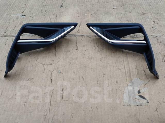 Рамка туманки (пластик бампера) Toyota Land Cruiser Prado 150 (2017 ...