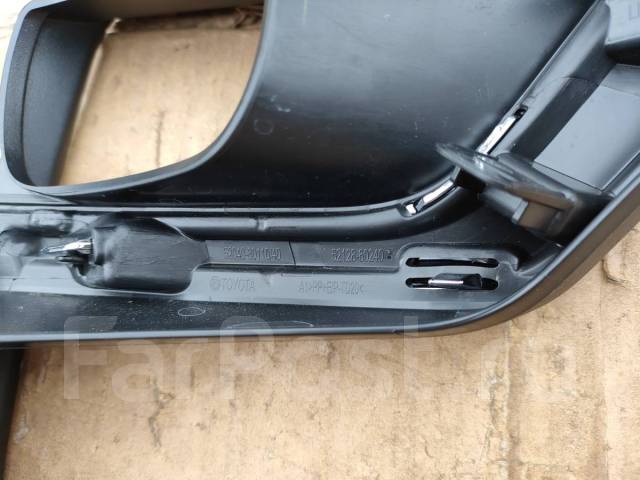 Рамка туманки (пластик бампера) Toyota Land Cruiser Prado 150 (2017 ...