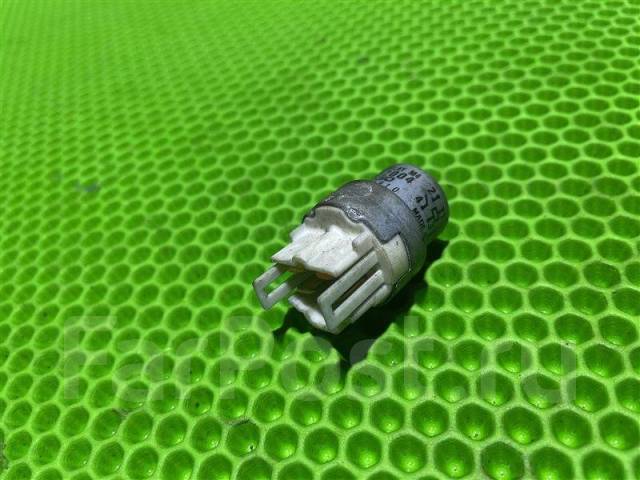 Реле Toyota Land Cruiser 1995 9098702004 BJ60 1HDFT купить во ...