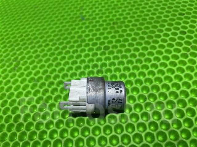 Реле Toyota Land Cruiser 1995 9098702004 BJ60 1HDFT купить во ...