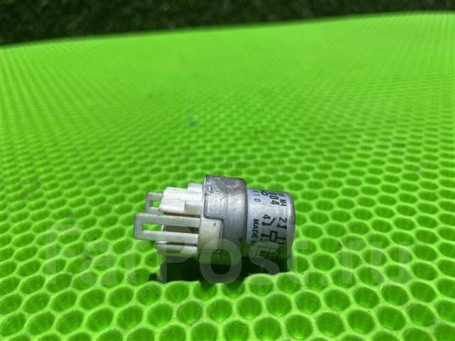 Реле Toyota Land Cruiser 1995 9098702004 BJ60 1HDFT купить во ...