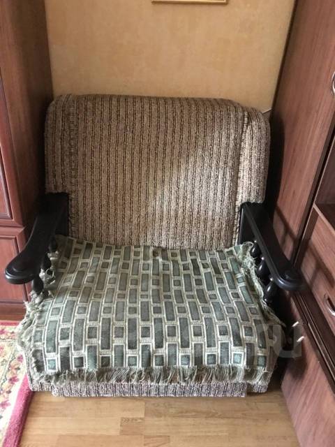 Продам кресло кровать - Мебель во Владивостоке