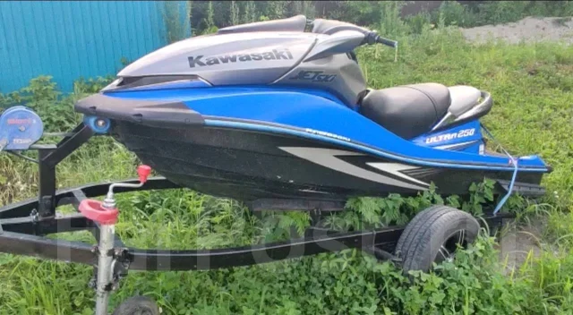 Продам Гидроциклы Kawasaki Ultra 250 X - Гидроциклы во Владивостоке