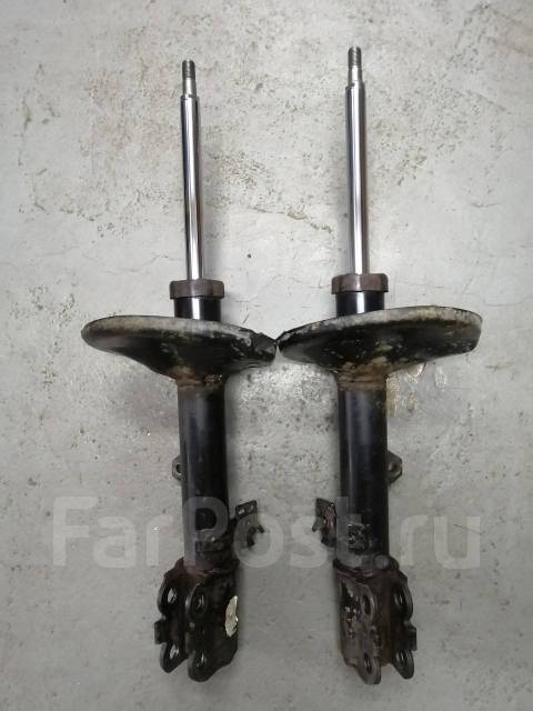 Стойка передняя (пара) Toyota RAV4 ACA 20 купить во Владивостоке по ...