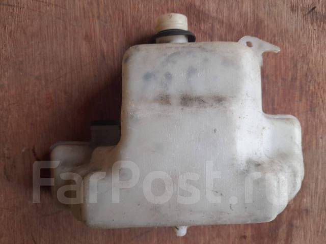 Масляный бачок на мопед Honda DIO - Мотозапчасти во Владивостоке