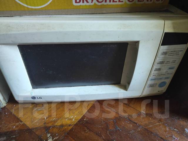 Микроволновая печь LG MS-1744U, б/у, в наличии. Цена: 600₽ во Владивостоке