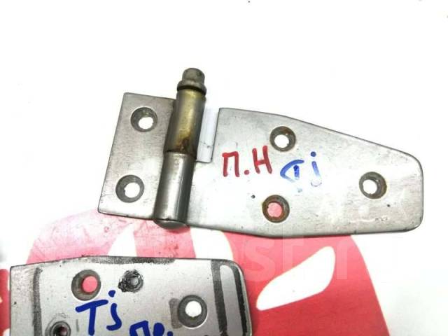 Петли двери Jeep Wrangler 2000 55176368 TJ ERH, передние правые купить ...