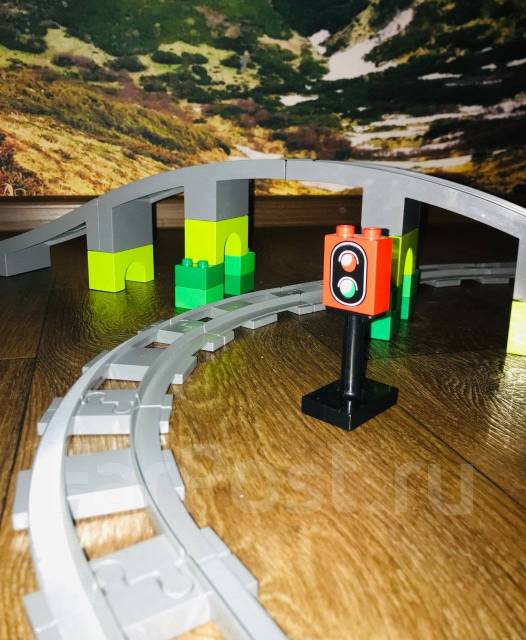 Огромная железная дорога Лего Дупло + доп рельсы + два Lego набора ...